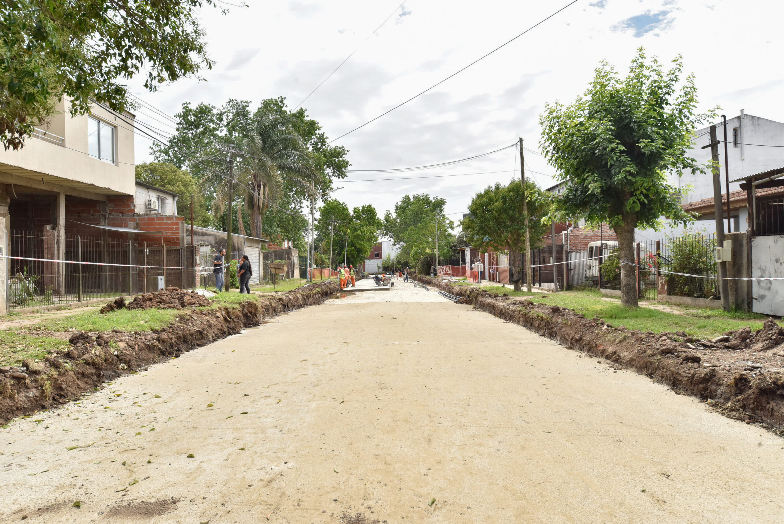 Correa visitó una nueva obra en Ing. Pablo Nogués - El Diario de Malvinas